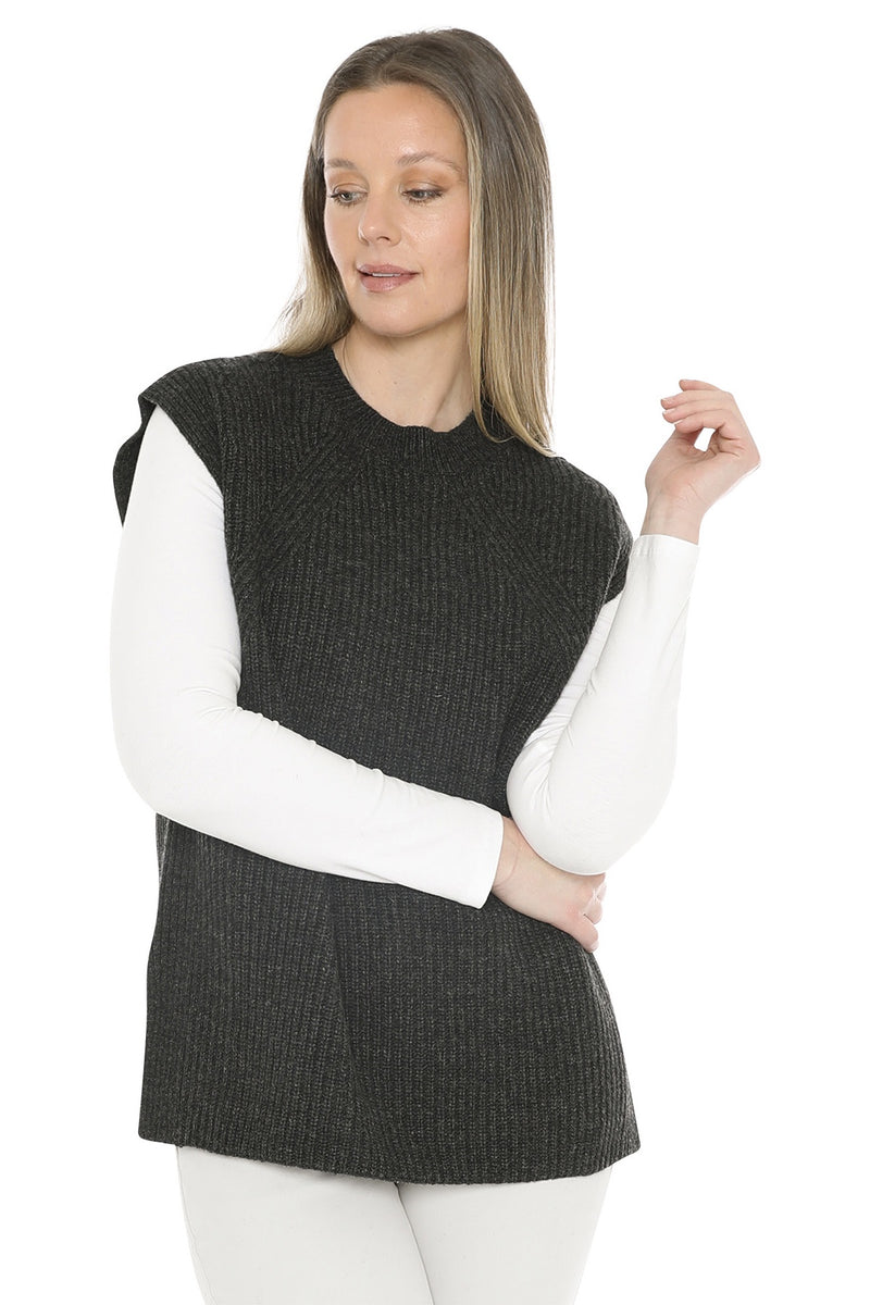 Shaker Stitch Vest - Charcoal – Arabesque Springwood